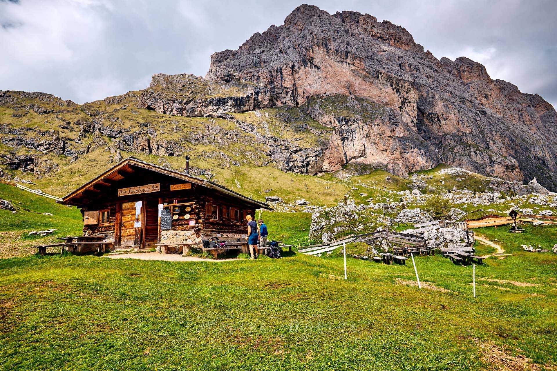Escursione da Col Raiser, Seceda, alta via di Cisles – GetOutside